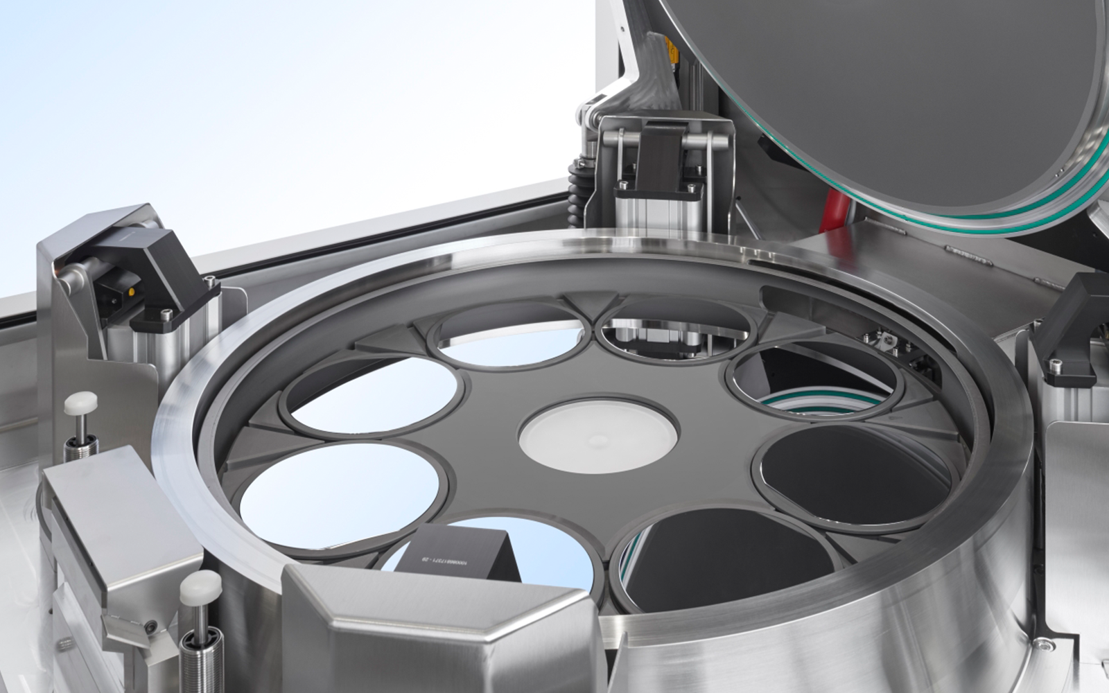 AIXTRON – Financial News — LED professional - LED Lighting Technology ...