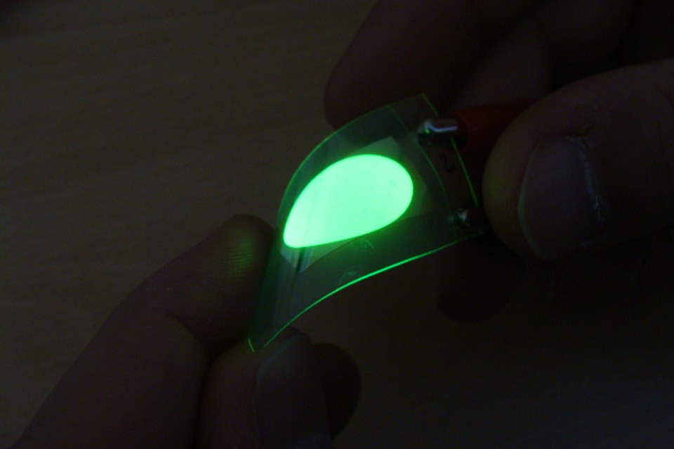 Flexible Organic Light Emitting Diode